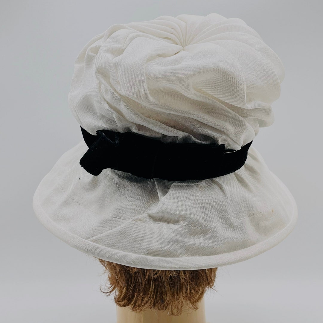 1950’s Helen Joyce White Cloche Hat Union Label Audrey Hepburn Style ...