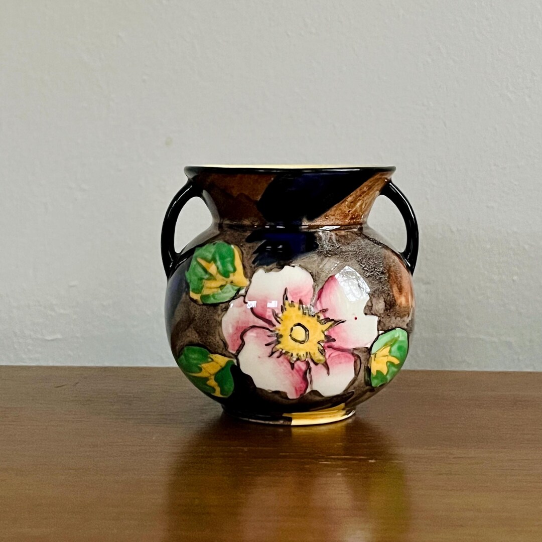 Vintage H&K Tunstall Pottery Vase, Hand Painted English Pottery - Etsy