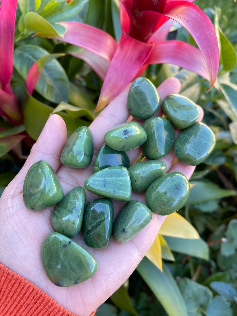 1 OZ Nephrite Jade Tumbled Stones Nephrite Jade Healing - Etsy