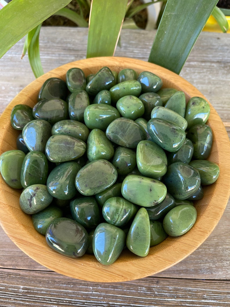 1 OZ Nephrite Jade Tumbled Stones Nephrite Jade Healing - Etsy