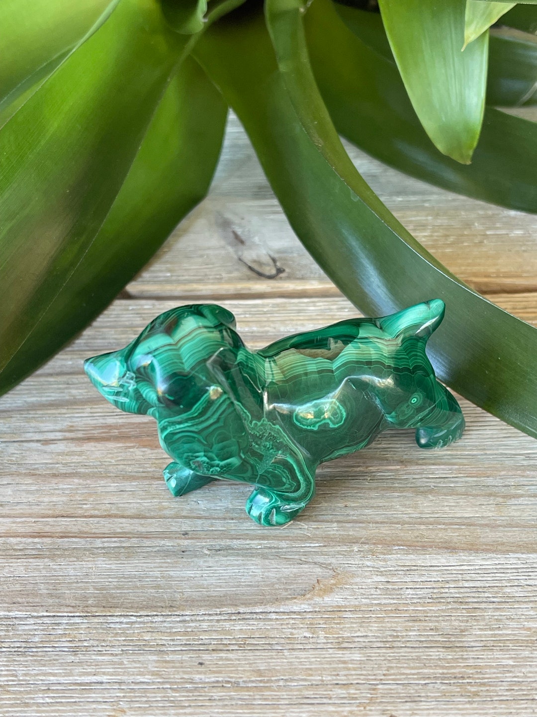 Malachite Dog(4.6 Oz) - Malachite Animal Carving - Healing Crystals and ...
