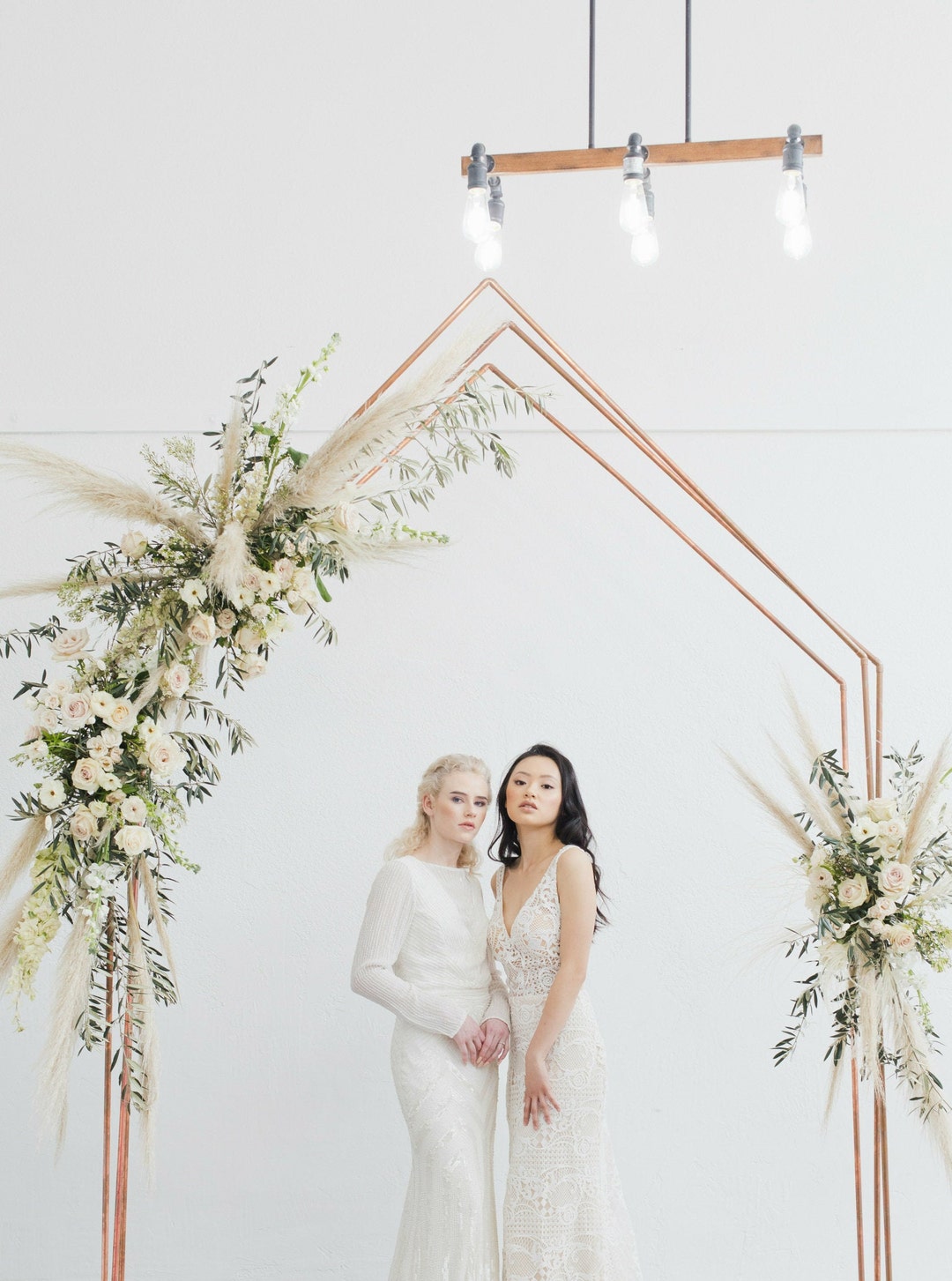 Copper Wedding Arch, Rose Gold Flower Stand, Geometric Photo Backdrop ...