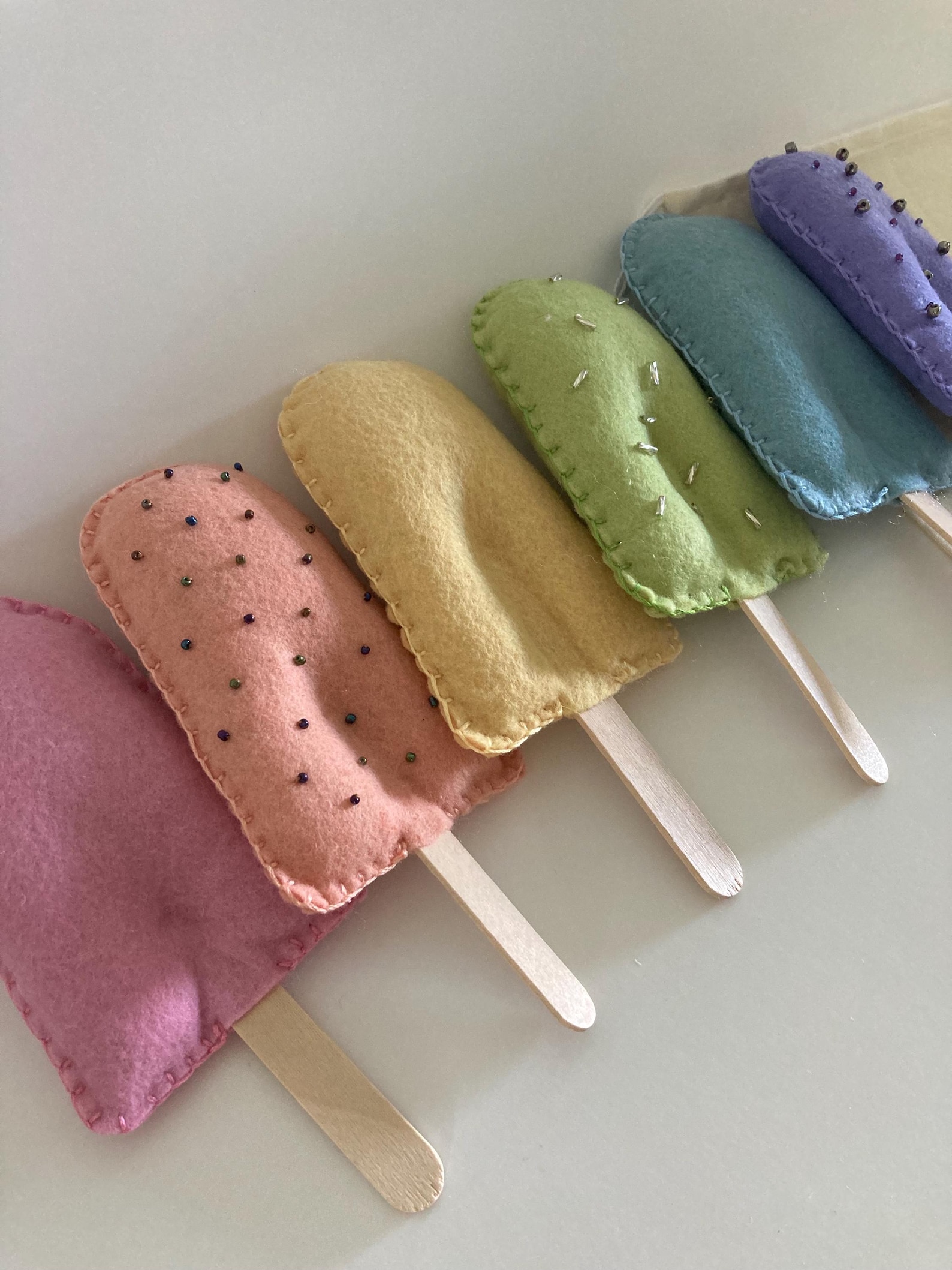 Pretend Play Felt Ice Pop Set • 6 Rainbow Ice Pops • Imagination Play ...