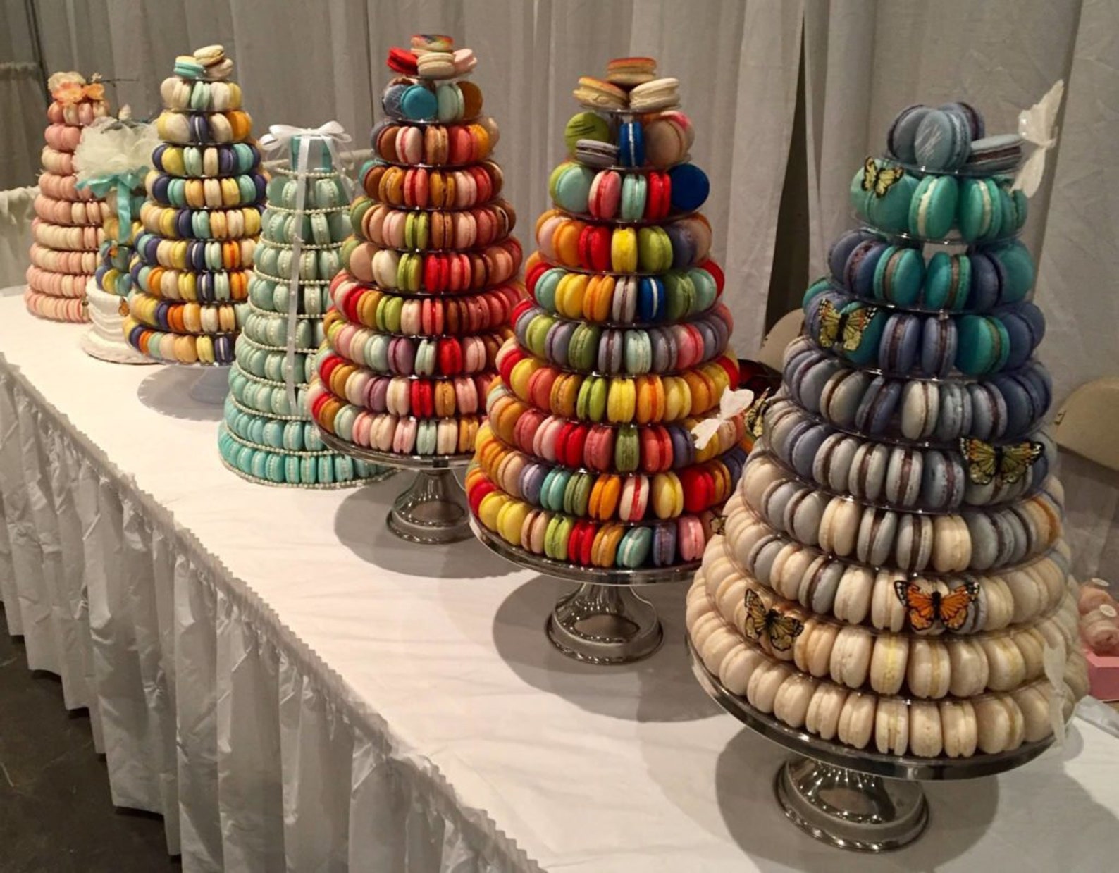 Macarons Mixed Box of 24 - Etsy