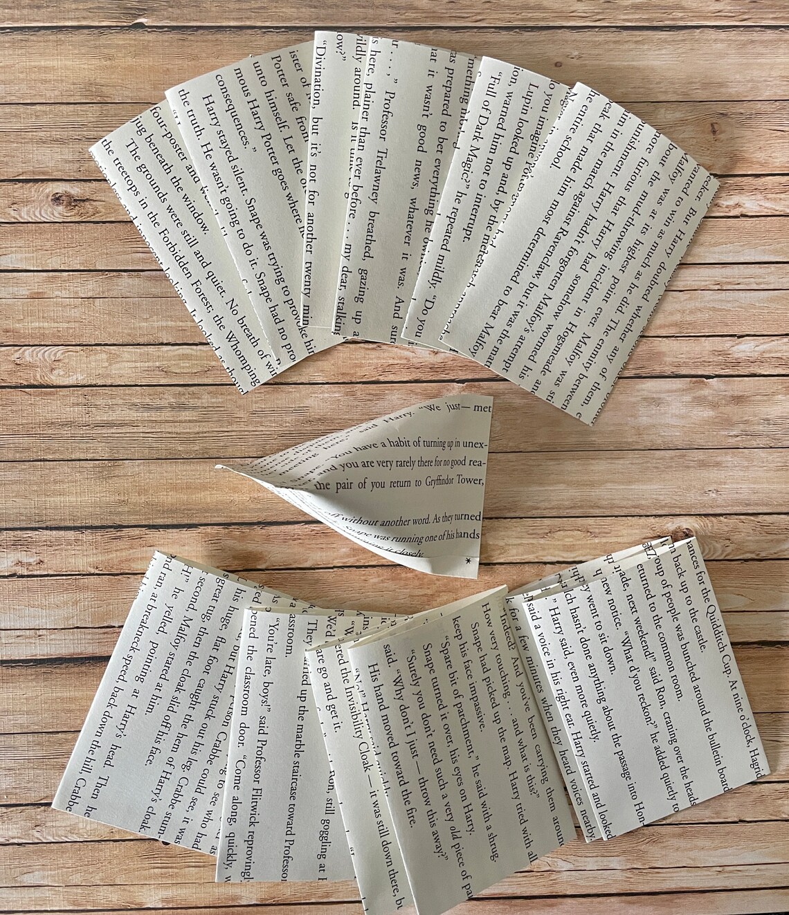 Book Page Party Favor Boxes | Set of 12 | Repurposed Books - Etsy