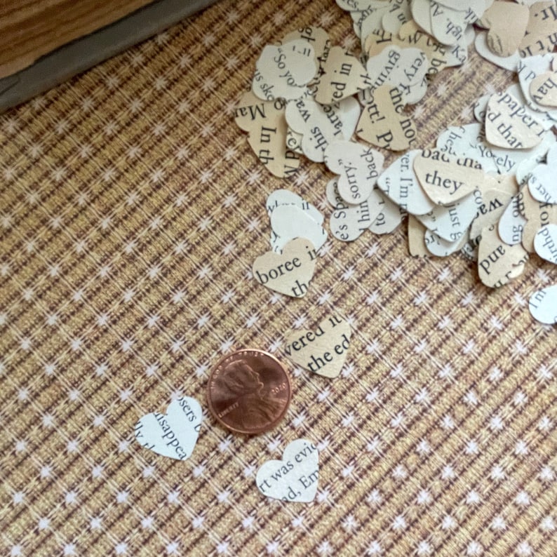 200 Pieces Book Page Confetti | 5/8" | Book Page Table Scatter ...