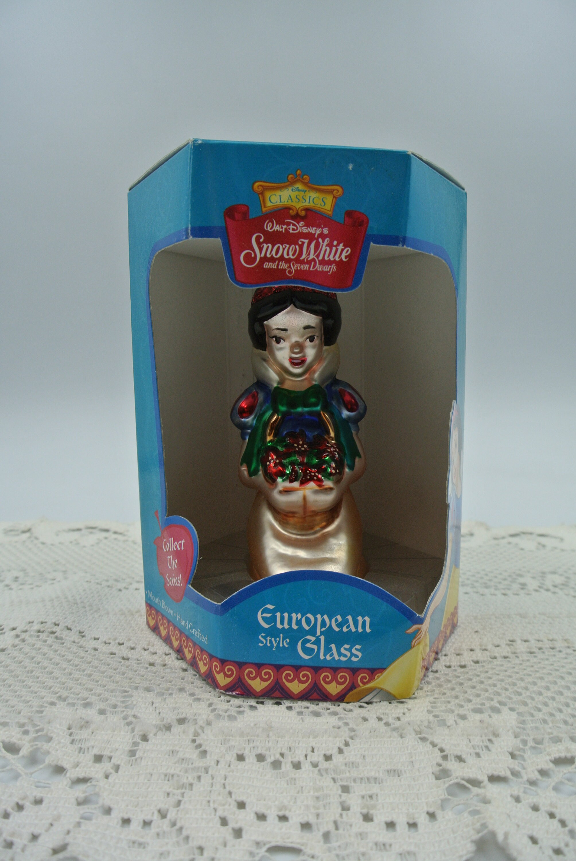 Vintage Snow White and the Seven Dwarfs European Style Blown Glass ...