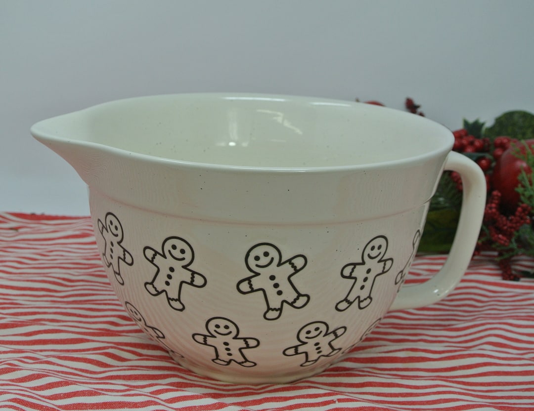 The Bake Shop Gingerbread Man Mixing Batter Bowl With Handle. - Etsy