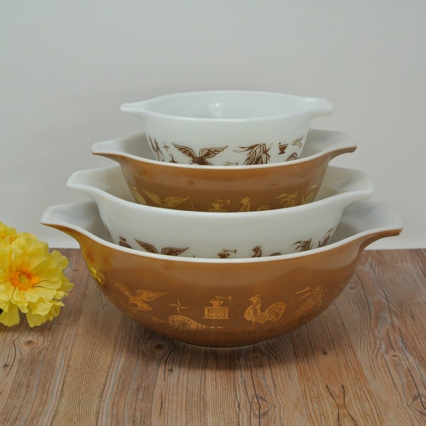 Pyrex Vintage Mixing Bowls - Etsy