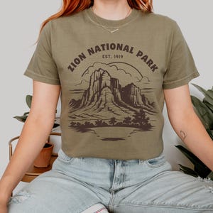 Zion National Park T-shirt, Hiking Outdoor Shirt, Adventure Shirt ...