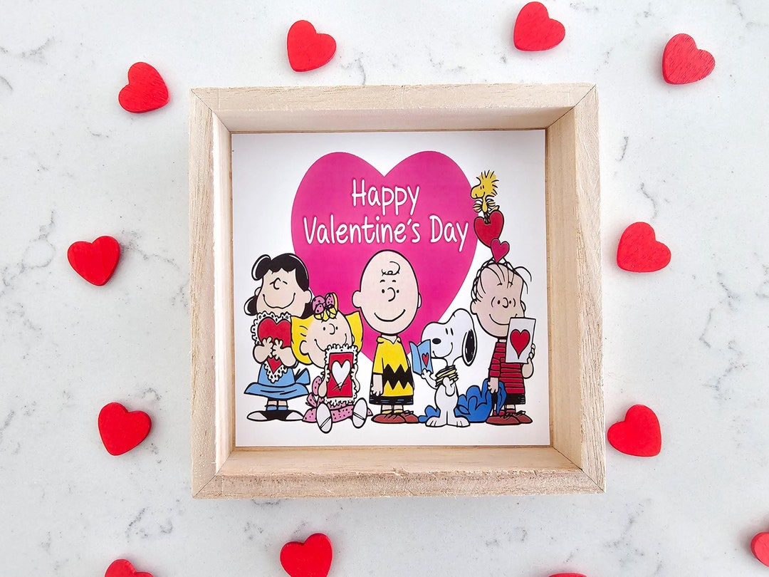 Peanuts Valentine's Day Decor Snoopy Valentine Decor Peanuts Home Decor ...