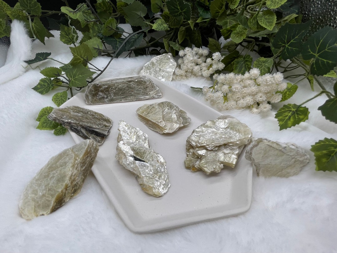 Muscovite Mica - Raw Muscovite Mica - Mica - Muscovite Mica Piece - Etsy