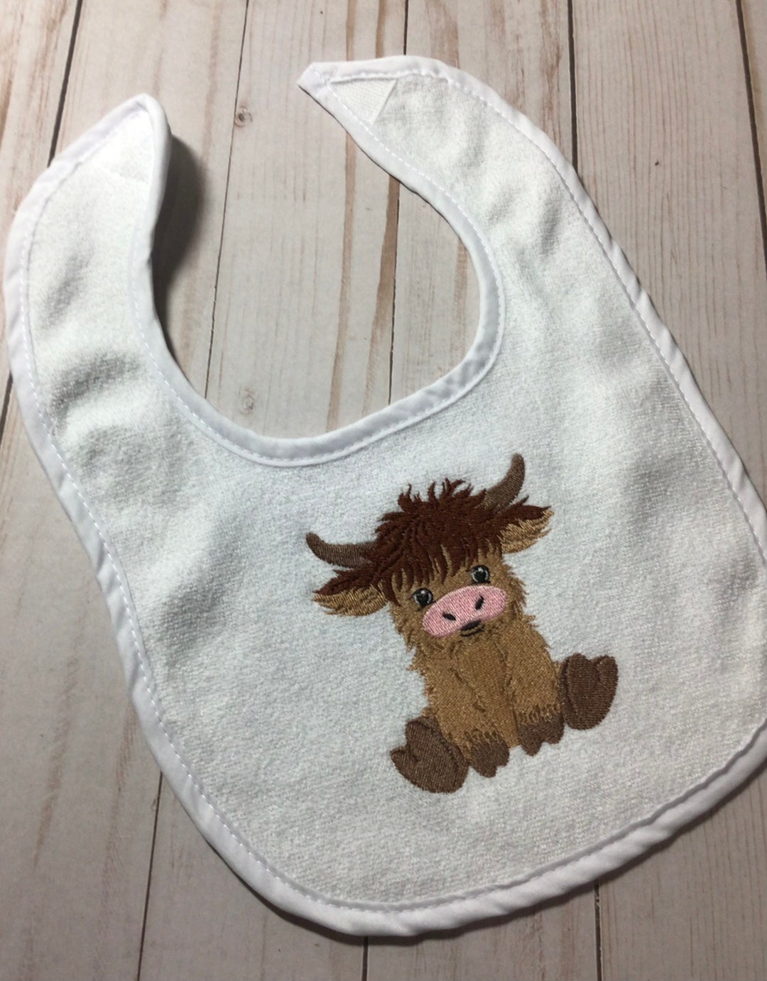 Highland Cow Baby Bib - Etsy
