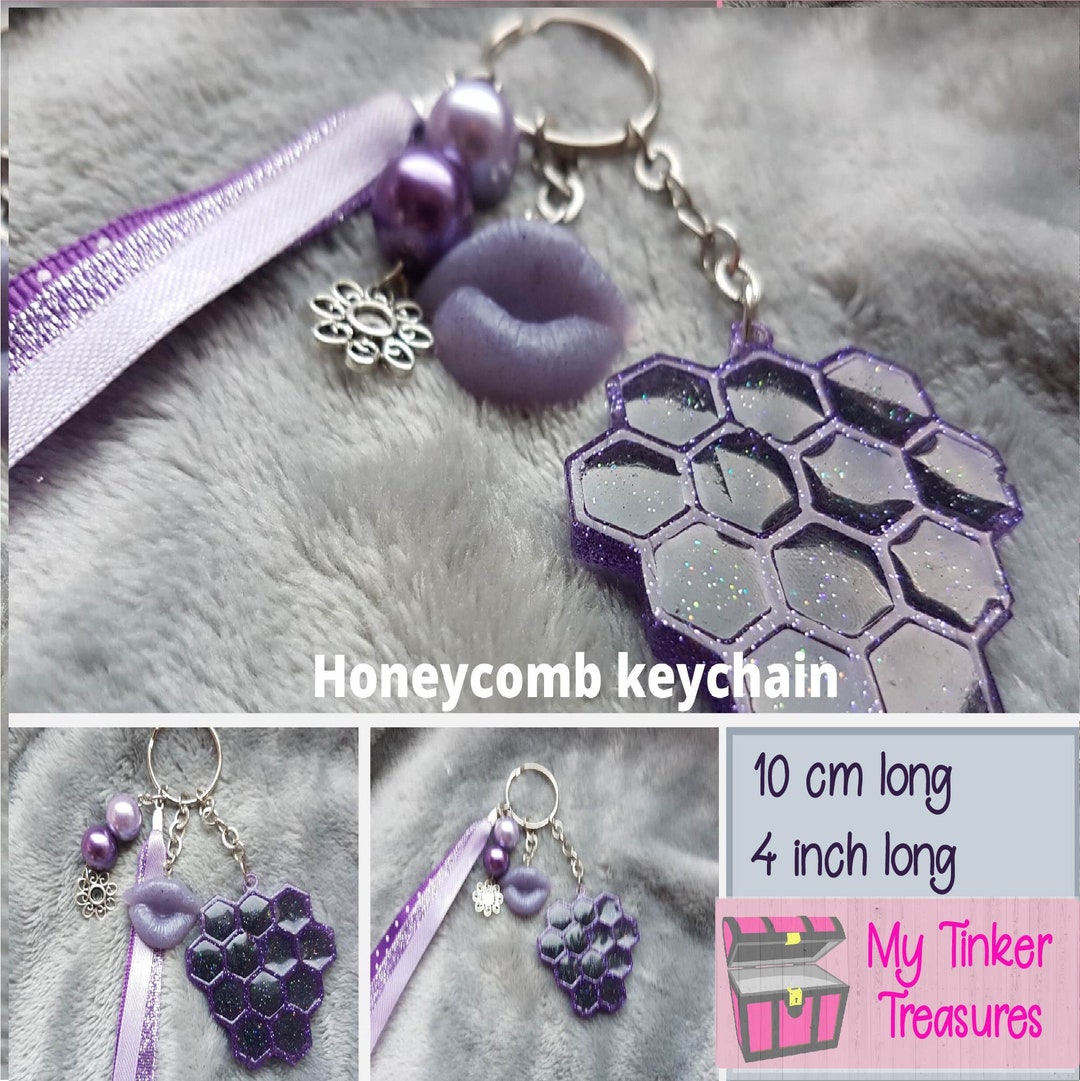 Honeycomb Purple Glitter Key Chain, Purple Lips and Pearl Beats, Gift ...