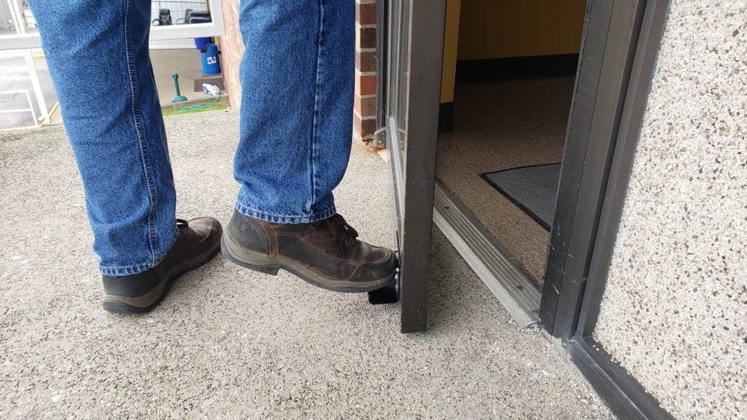 Hands Free Door Opener, Foot Door Opener for Bathroom, Backdoor Hands ...