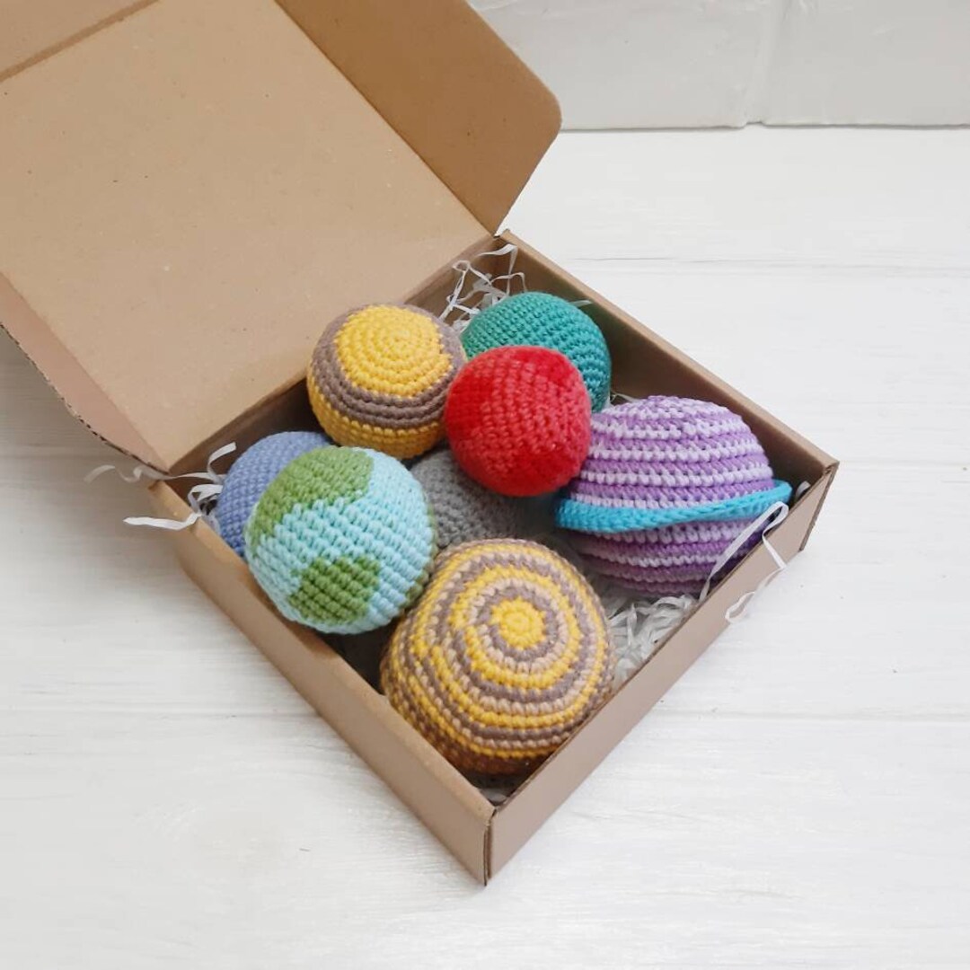 Solar System Learn, Crochet Stuffed Planets: Earth, Jupiter, Uran, Mars ...