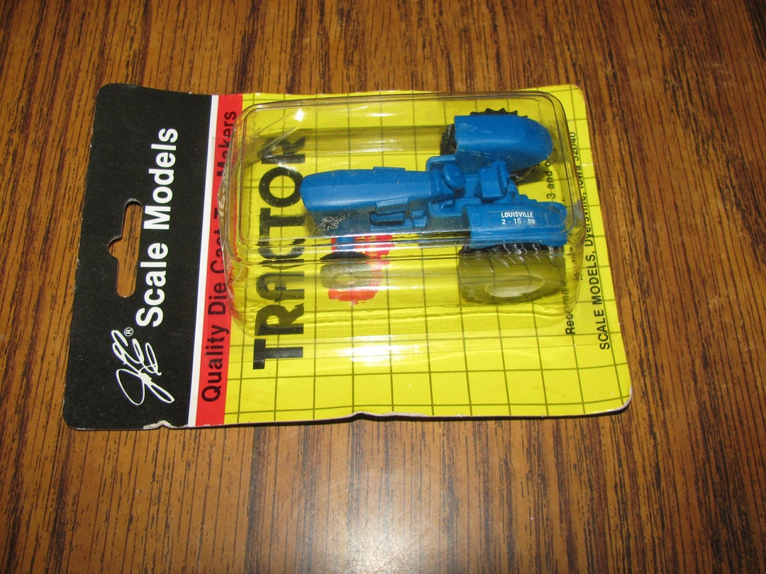 RARE & Hard to Find 1/64 Kinze Manufacturing Blue Tractor 1989 ...