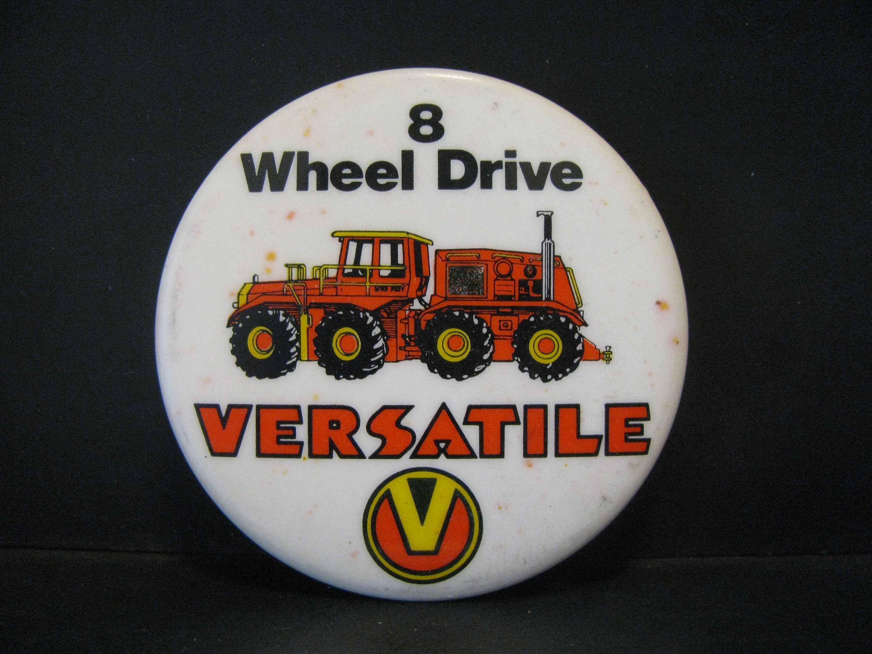 Versatile Tractor Logo