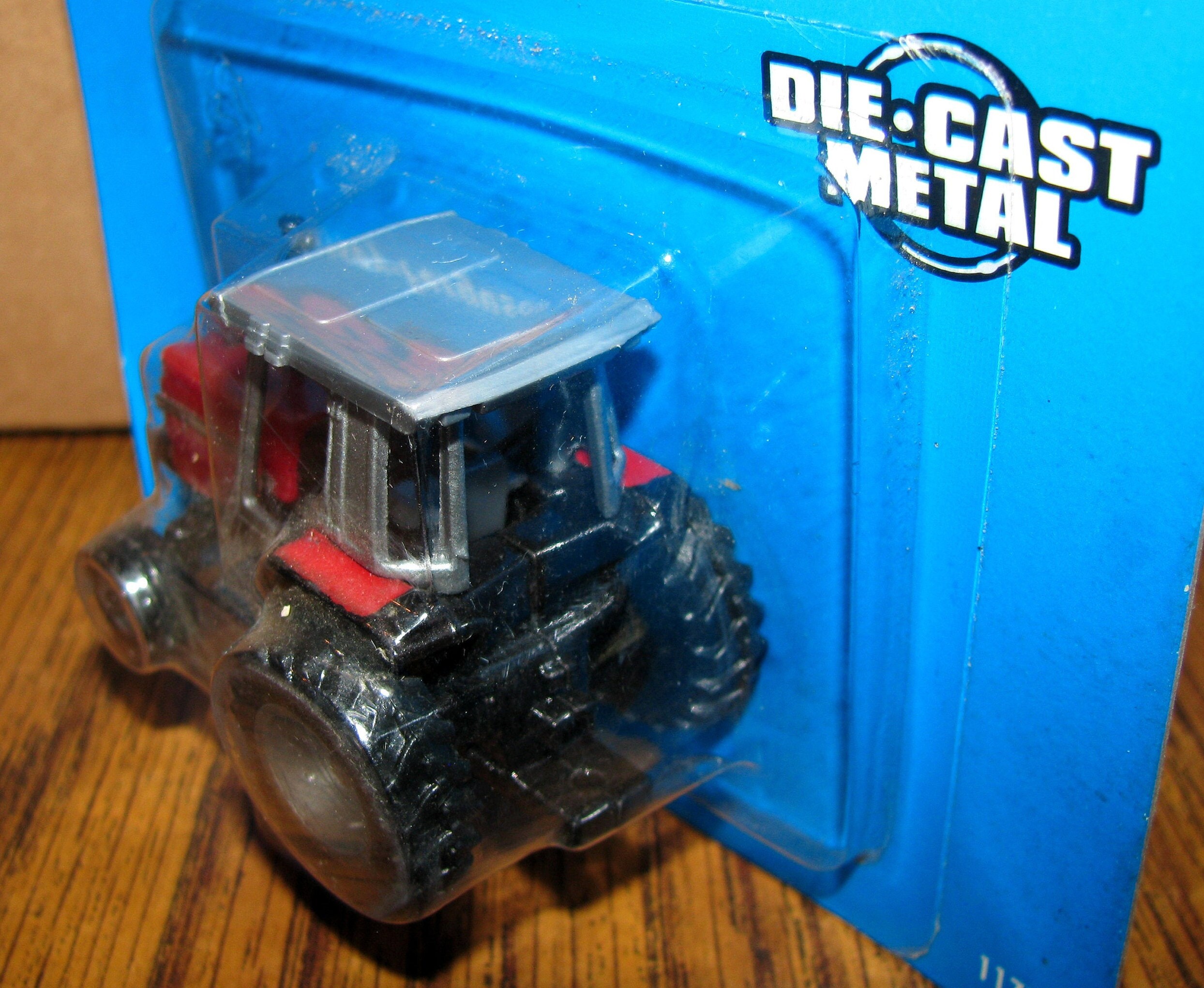 Massey Ferguson MF 3120 Row Crop Tractor With Cab 1/64 Ertl Toy #1177 ...
