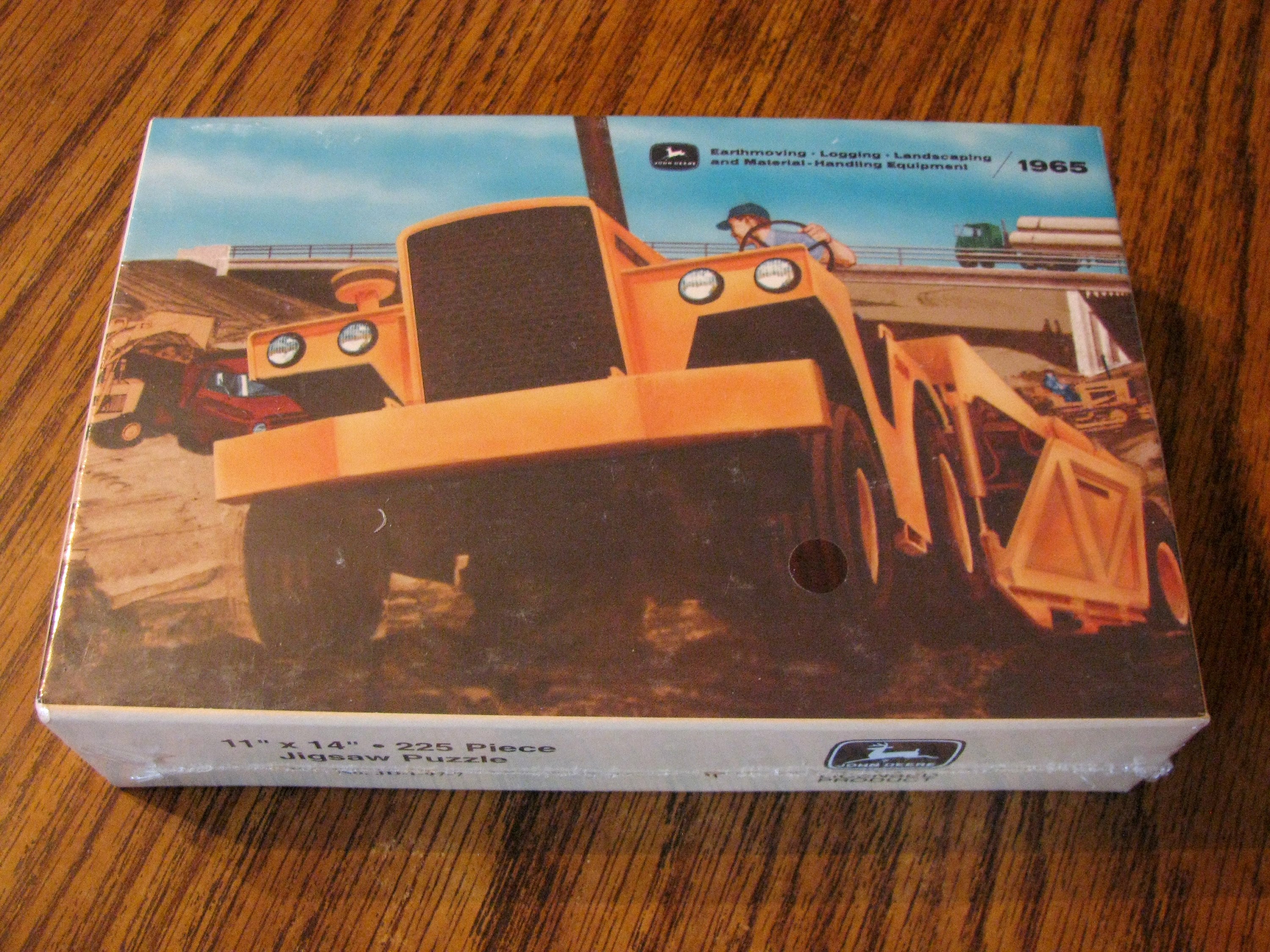 John Deere Model 5010 Scraper Tractor Jigsaw Puzzle Made by Putt-putt ...