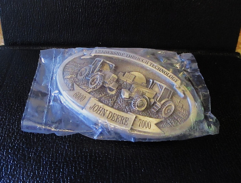 John Deere Waterloo Iowa 7000 6000 Tractor Introduction 1992 Pewter ...