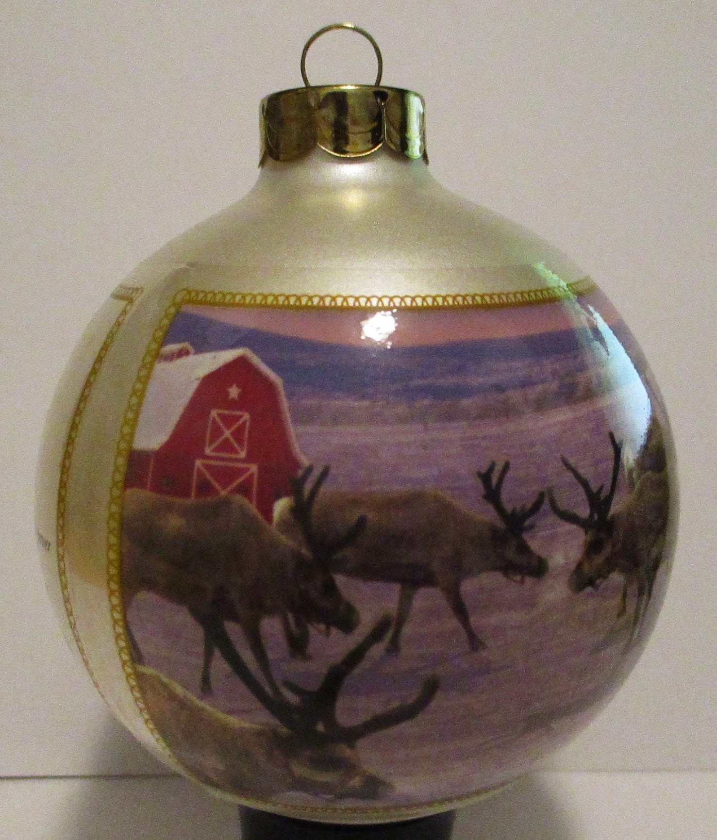 New Holland BOOMER Tractor Santa Reindeer Deer Barn Scene 2002 Glass ...