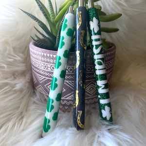 St. Patrick’s Day Themed Glitter Pens/ Inkjoy Gel Pens/ Holiday Themed ...