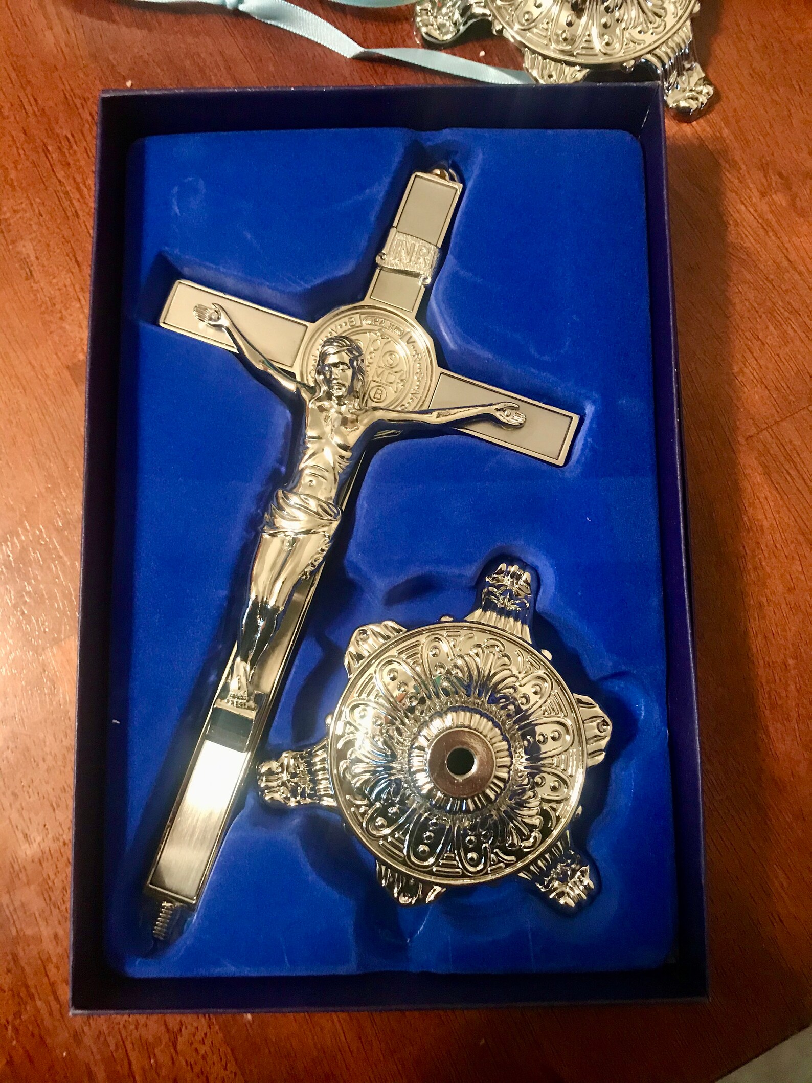 St. Benedict 8 Inch Silver Standing Crucifix Desk Cross - Etsy