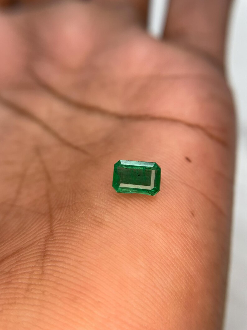 Natural Emerald Loose Gemstone Emerald Cut Shape, Weight 1.45 Cts, Size ...