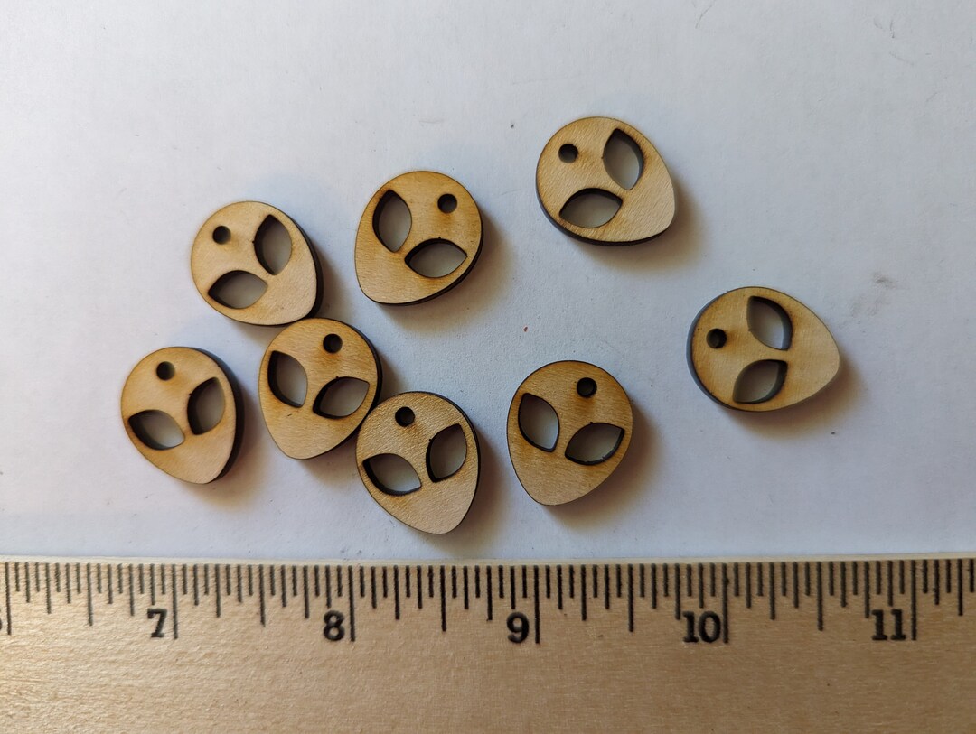 24 Teeny Tiny Wooden Alien Heads With No Hole - Etsy