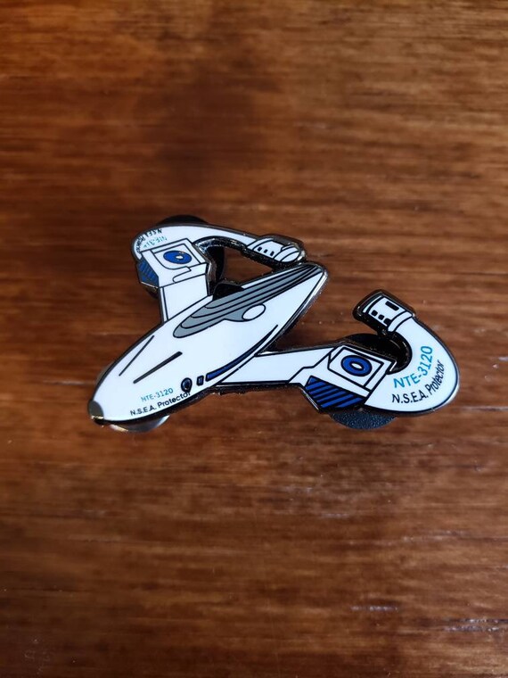 Galaxy Quest NSEA Protector Enamel Pin | Etsy