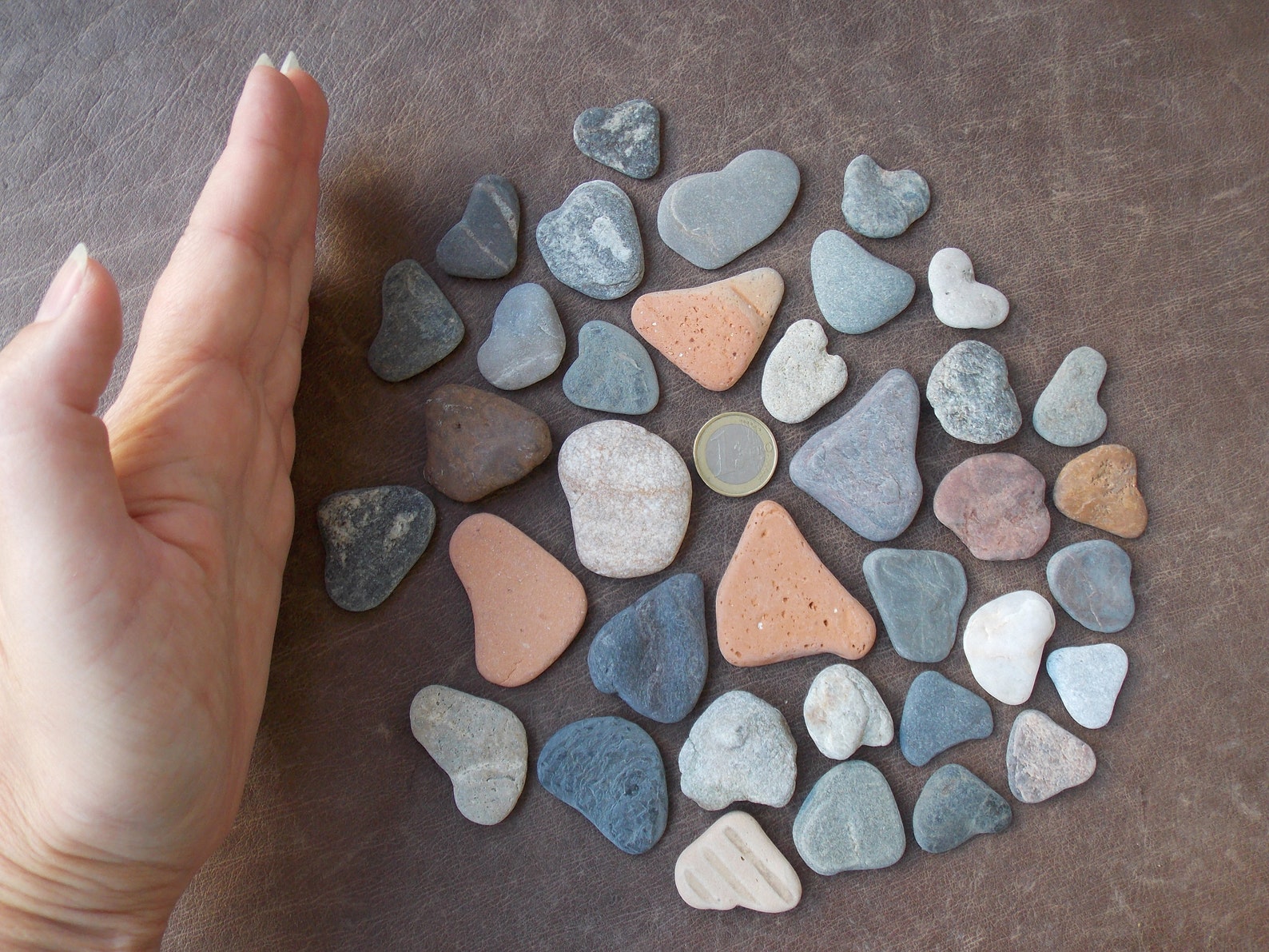 36 Love Stones Flat Tiny to Medium Heart Shaped Sea Rocks for - Etsy