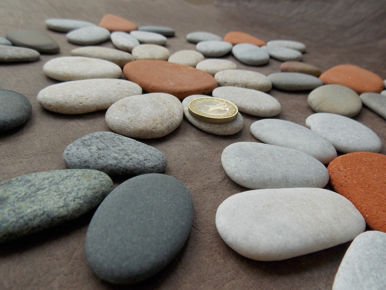 50 Flat Smooth Oval & Round Colourful Beach Stones for Pebble - Etsy