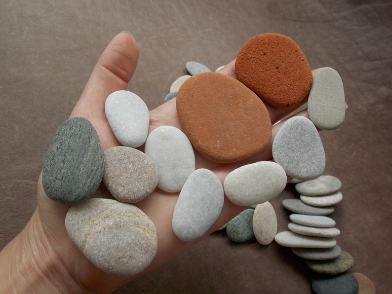 50 Flat Smooth Oval & Round Colourful Beach Stones for Pebble - Etsy
