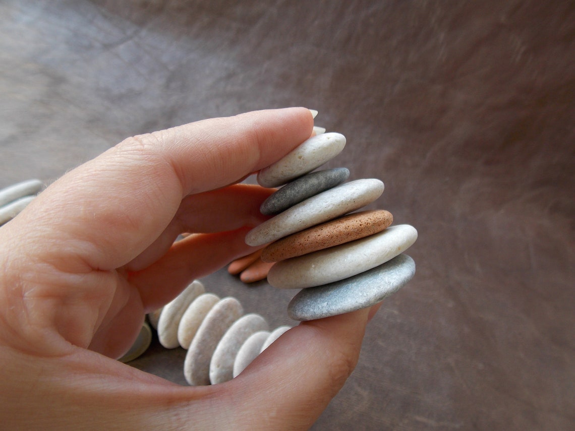 50 Flat Oval Mediterranean Sea Tumbled Stones for Crafts, Pebble Art ...