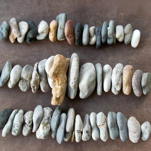 50 Big Love Stones; Natural Heart Shaped Sea Rocks; Beach Wedding Decor ...