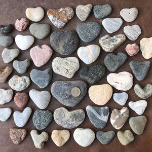 50 Big love stones Natural heart shaped sea rocks Beach | Etsy
