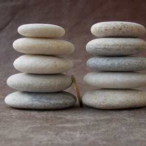 10 Flat Oval Shaped Beach Rocks for Pebble Art, Mandala Painting ...