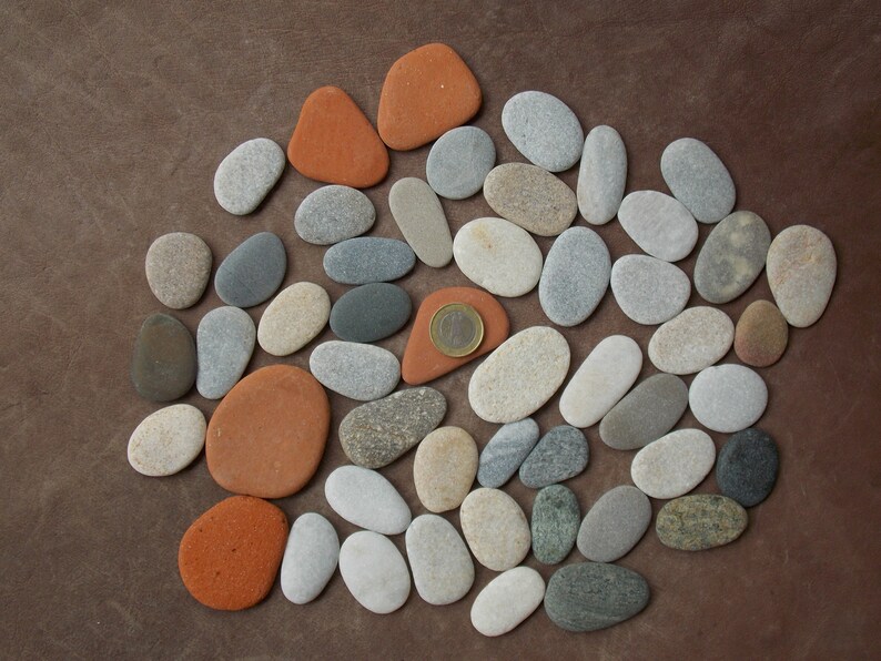 50 Flat Smooth Oval & Round Colourful Beach Stones for Pebble - Etsy