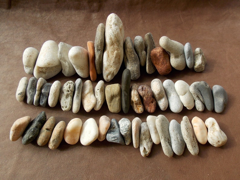 50 Big love stones Natural heart shaped sea rocks Beach | Etsy