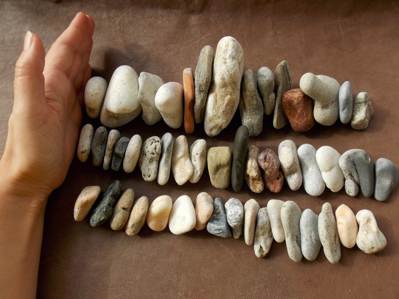 50 Big love stones Natural heart shaped sea rocks Beach | Etsy