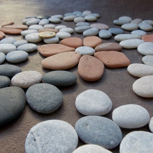 100 Flat Thin Beach Rocks for Craft Pebble Art DIY Projects; Colorful ...