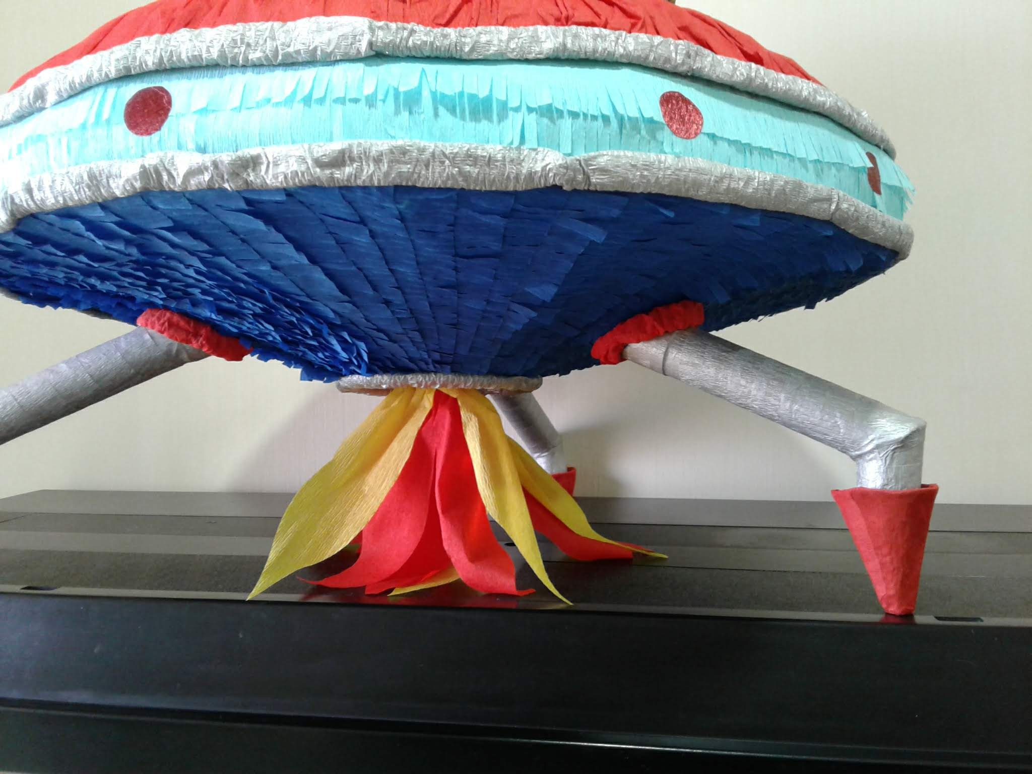 Spaceship UFO Pinata for Boy, Outer Space Party Decorations, 5th B-day ...