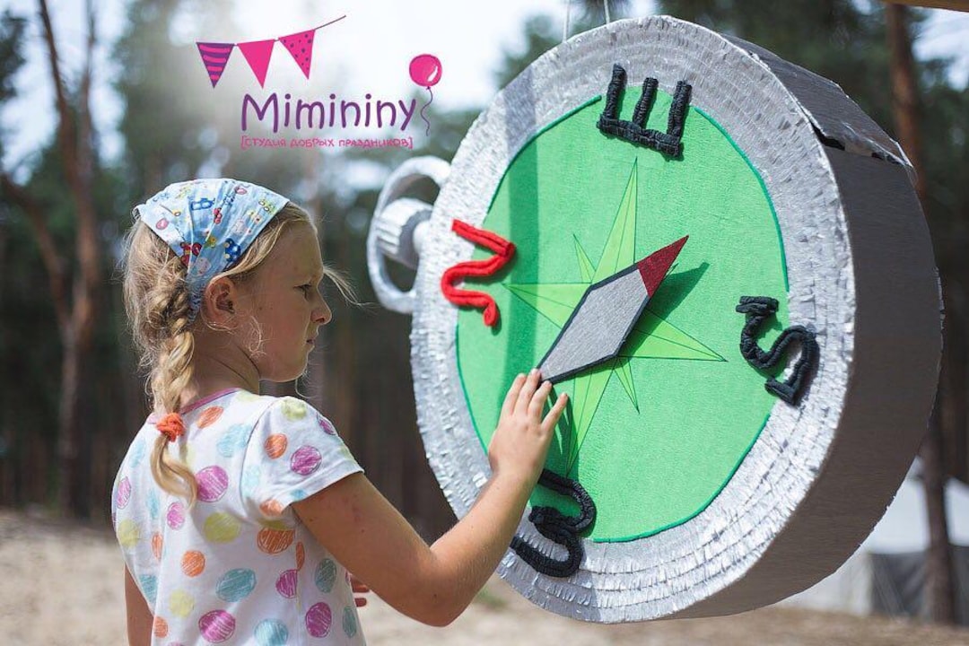 Compass Pinata 3D Tourist Birthday Party Camping Lover B-day Tourism ...