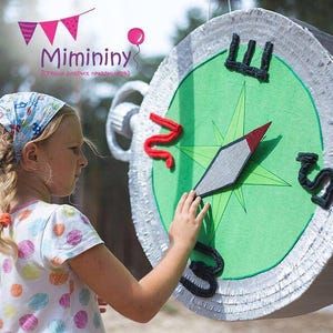Compass Pinata 3D Tourist Birthday Party Camping Lover B-day Tourism ...