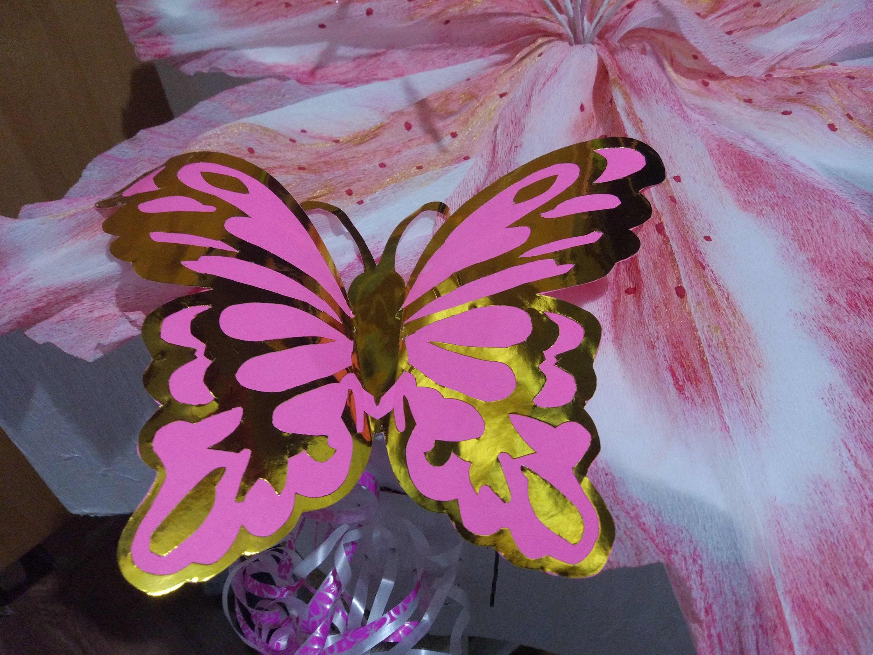 Handmade Lily Flower Pinata: Pink & White Party Centerpiece - Etsy