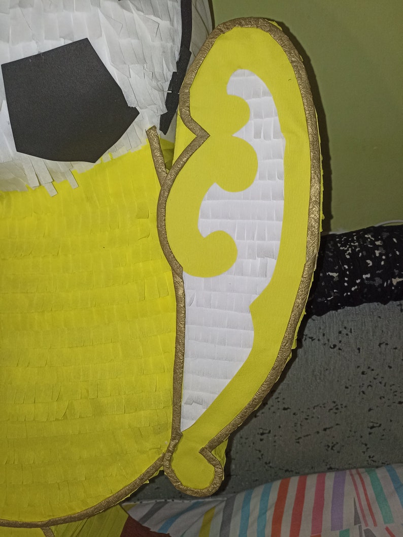 Soccer Trofeo Pinata for Boy, Football Game Party, Sports Birthday ...