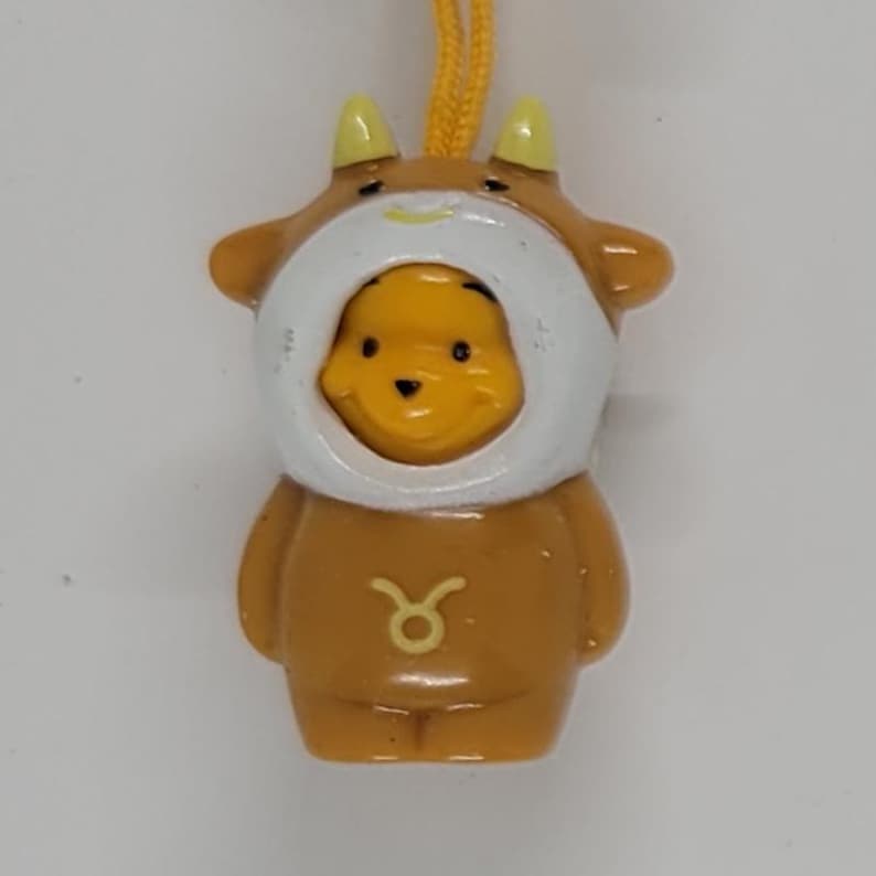 Winnie the Pooh Peek A Pooh Figure Collection #11 Zodiac Series Taurus ...