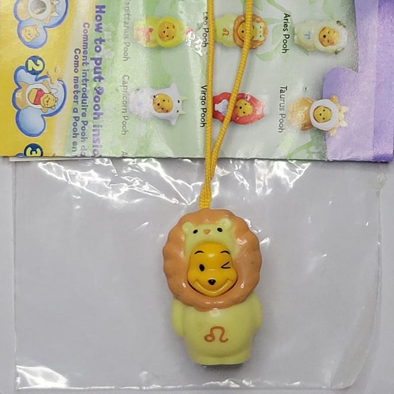Winnie the Pooh Peek A Pooh Figure Collection #11 Zodiac Series Leo ...