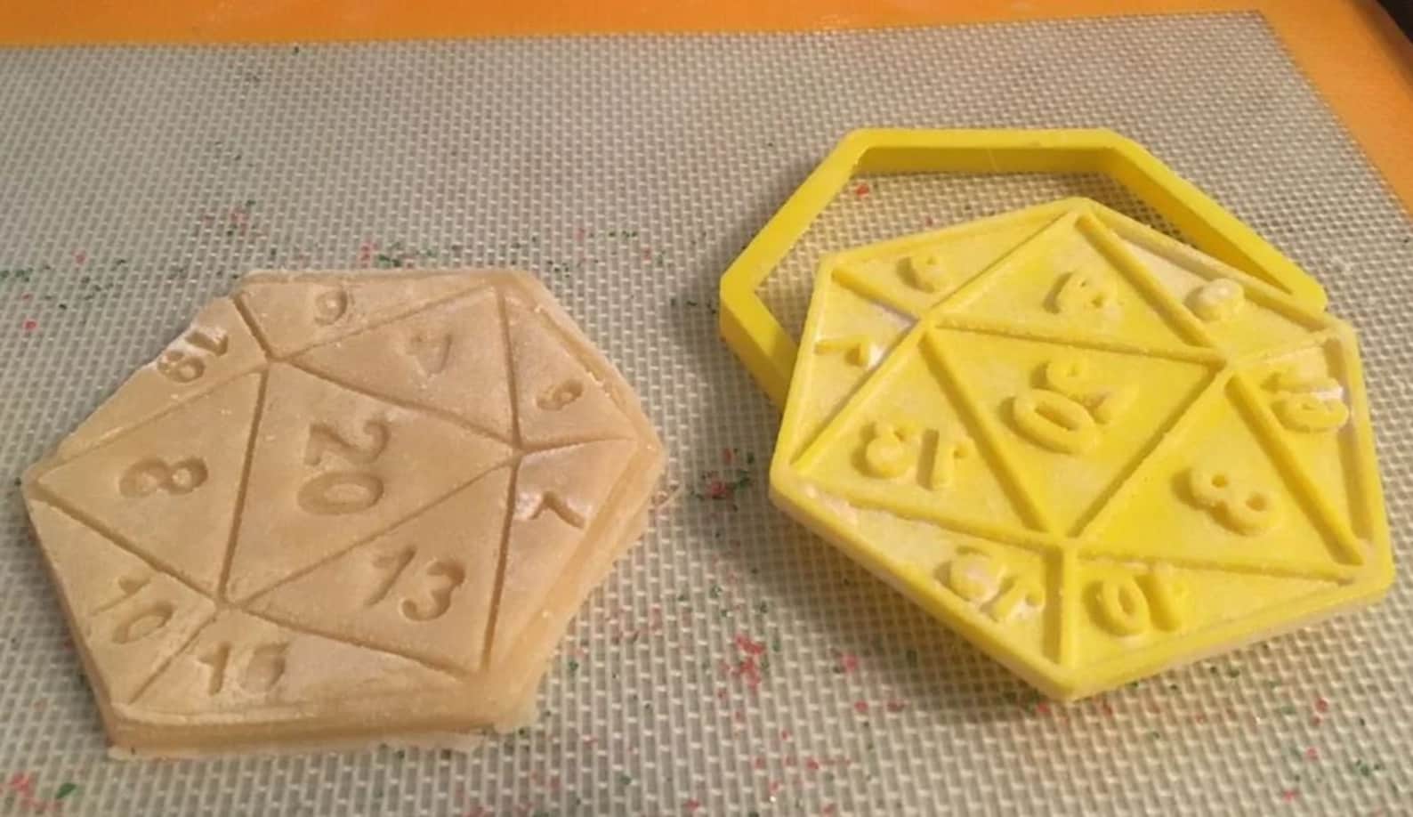 Dungeons & Dragons D20 Die Cooke Cookie - Etsy